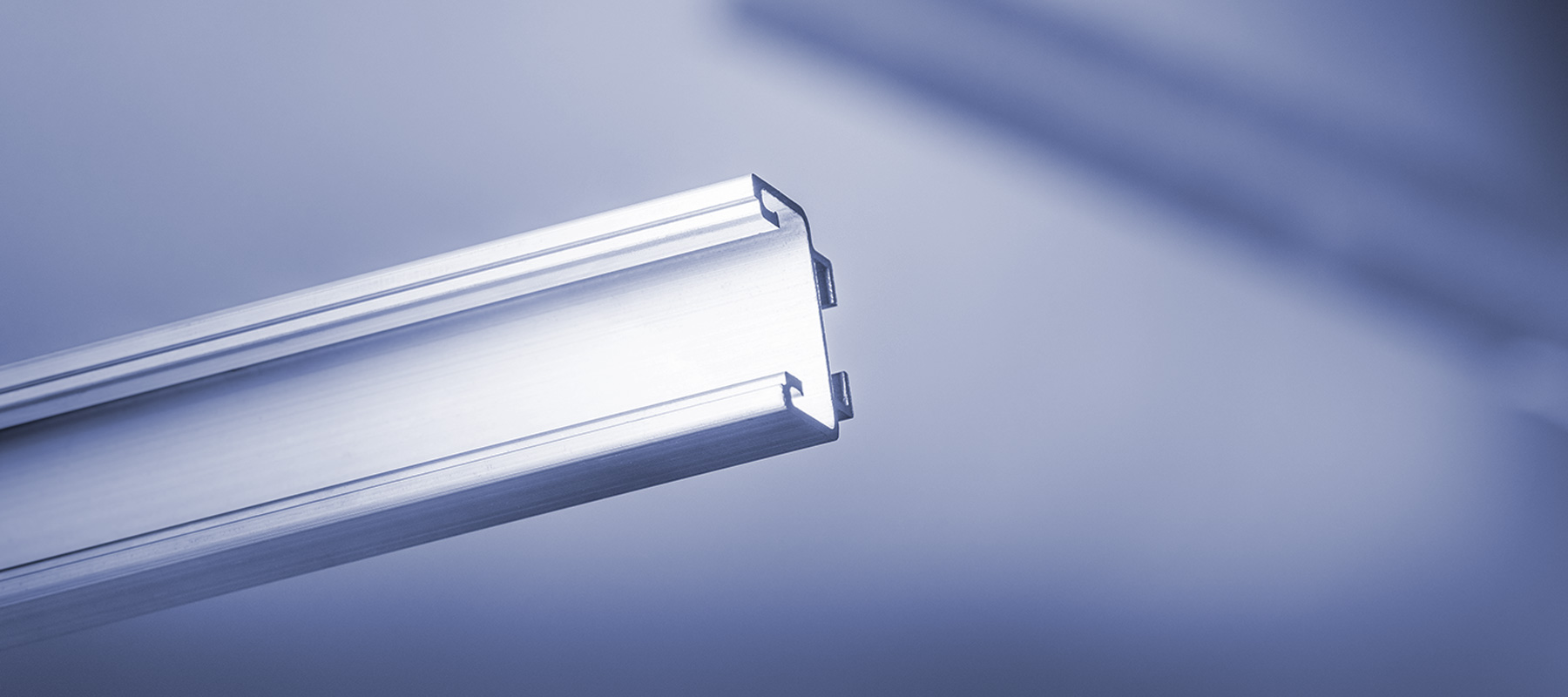 Aluminium profiles made-to-measure by INCZE
